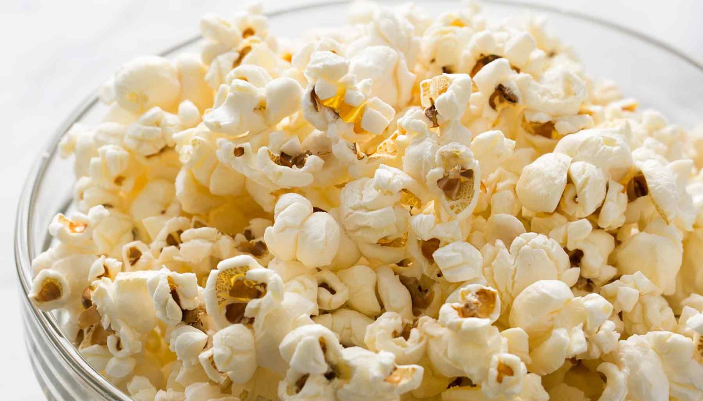 O poder da pipoca e seus benefícios - Harper's Bazaar » Moda, beleza e ...