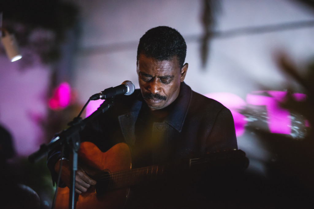 Bram Reijnders expõe "Pós-Paraíso"em antiga casa de Elis Regina, no Rio ...