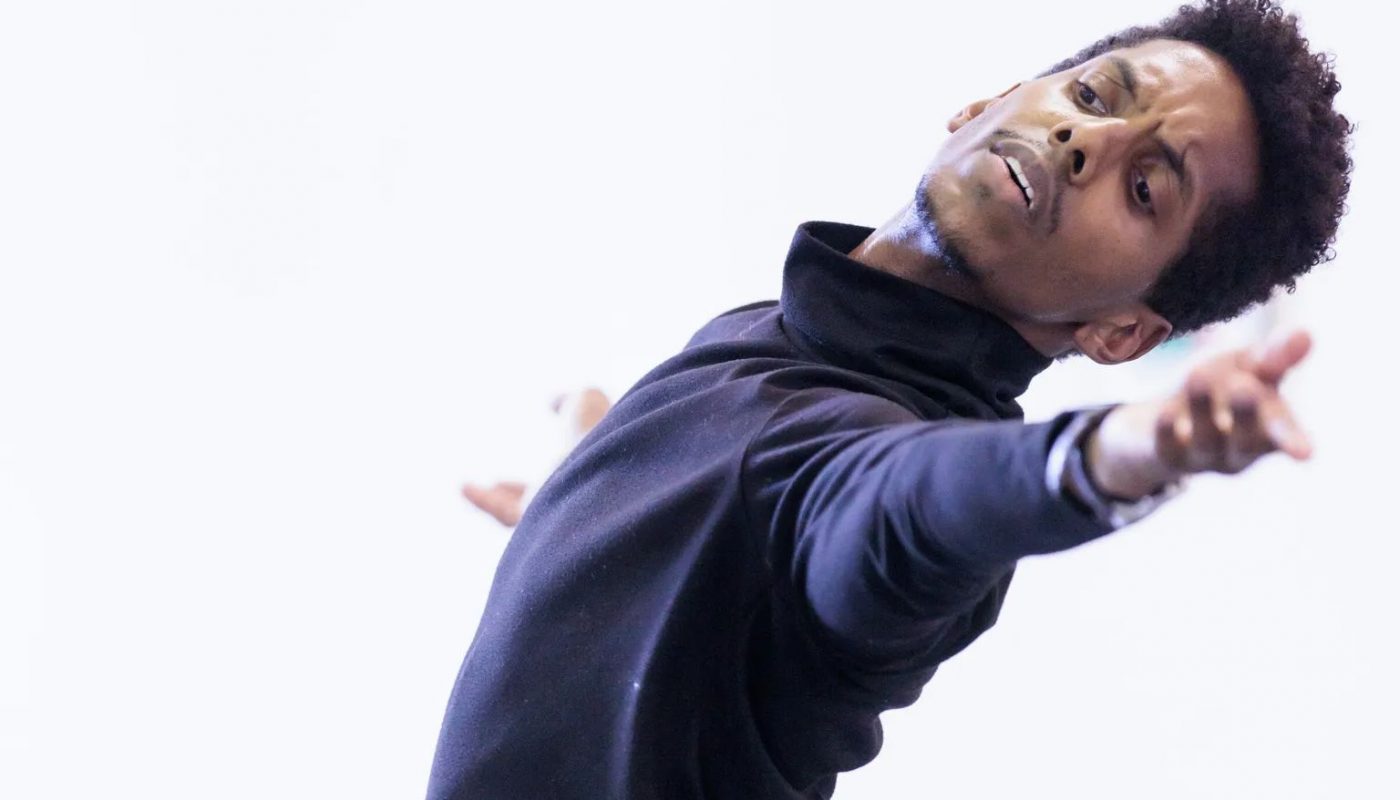 Bailarino Jonathan Batista protagoniza "Giselle" nos EUA - Harper's ...