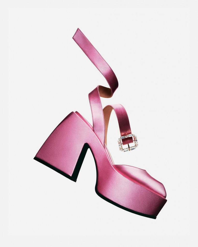 A dança sutil dos pés: A evolução encantadora dos sapatos Mary Jane ...
