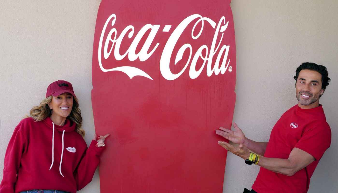 Carmed anuncia collab histórica com a Coca-Cola - Harper's Bazaar ...